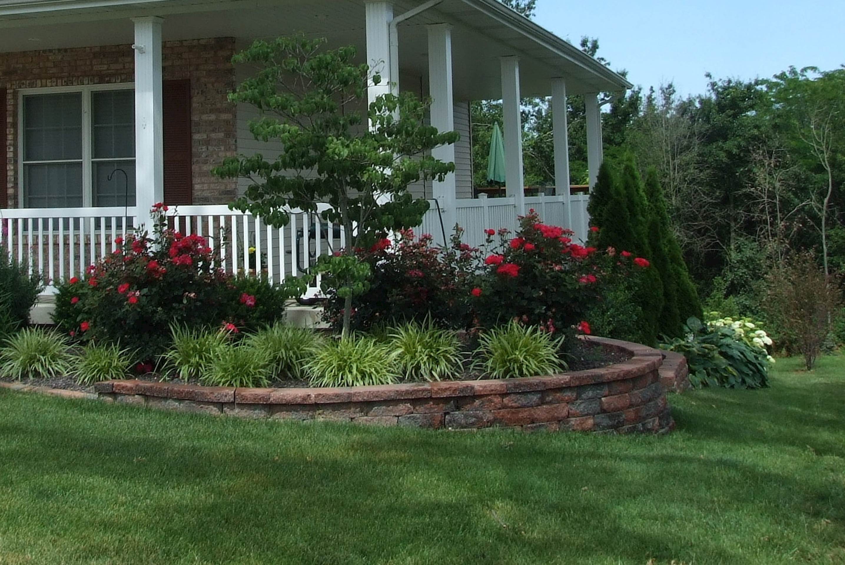 Landscape Design Springfield, Illinois | Designer Landscapes
